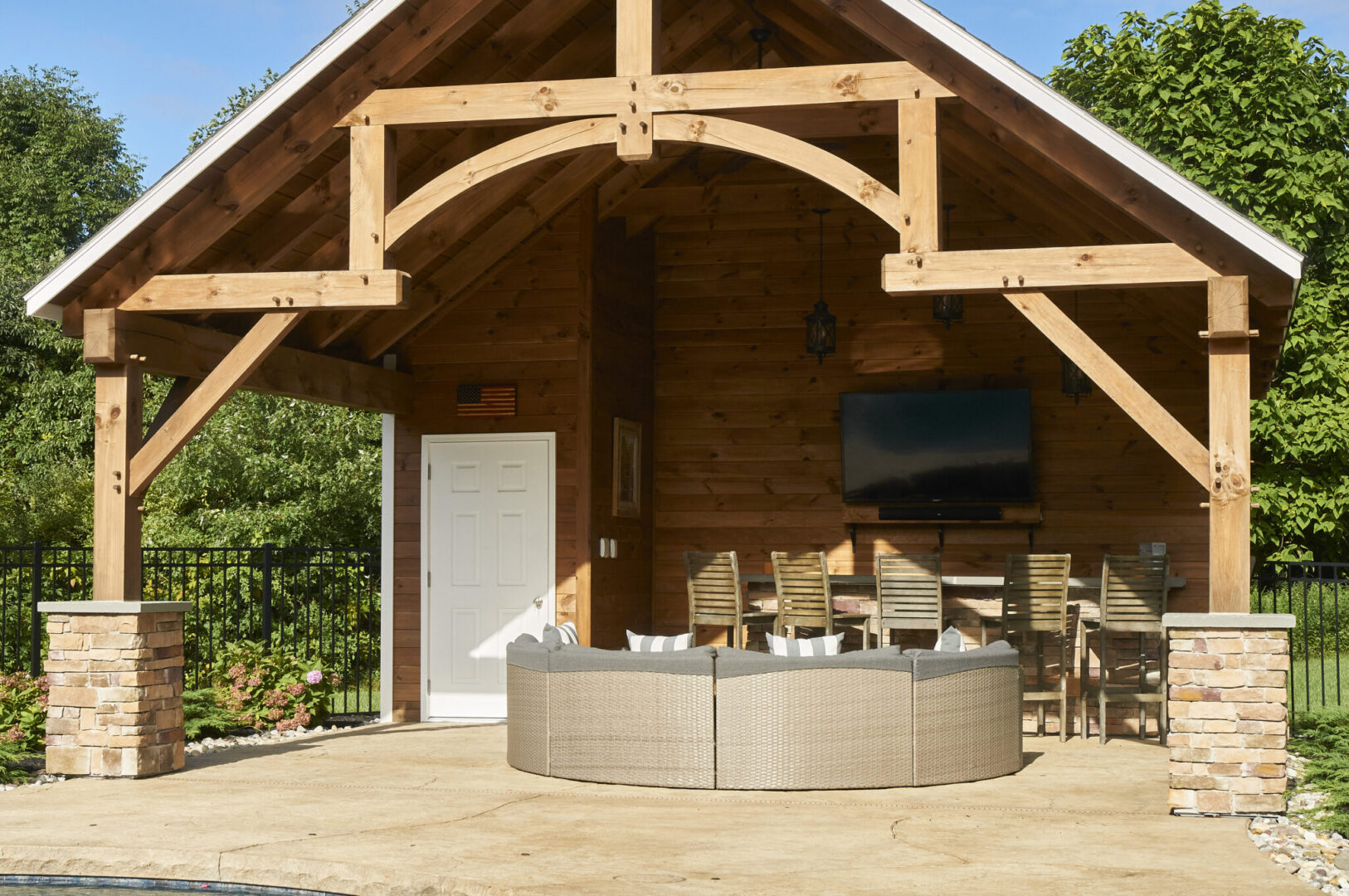 Custom Amish Sheds & Outdoor Living | Shed Crazy